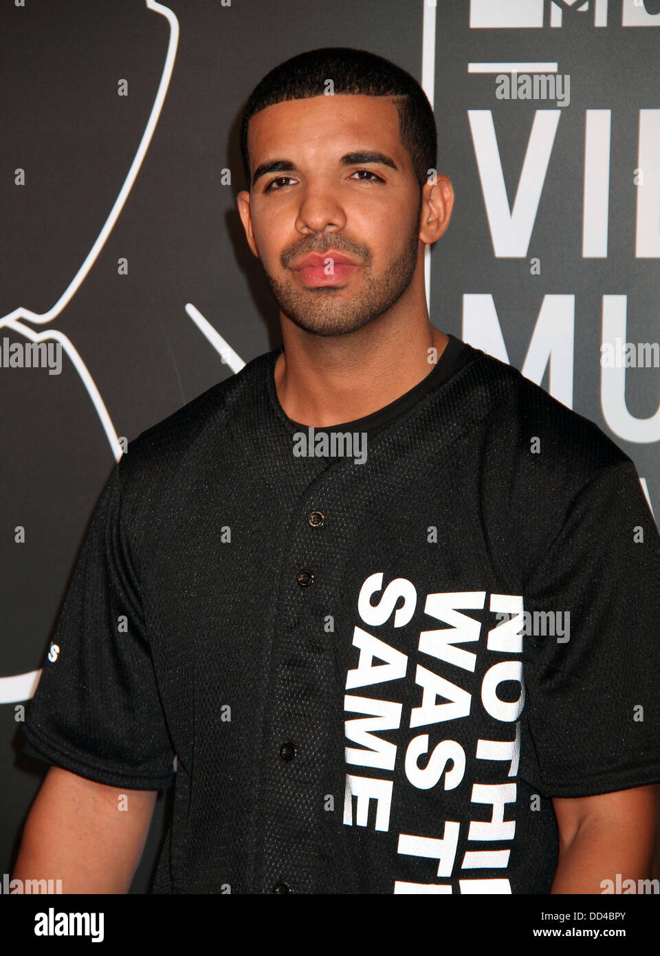 Drake singer red carpet hi-res stock photography and images - Alamy