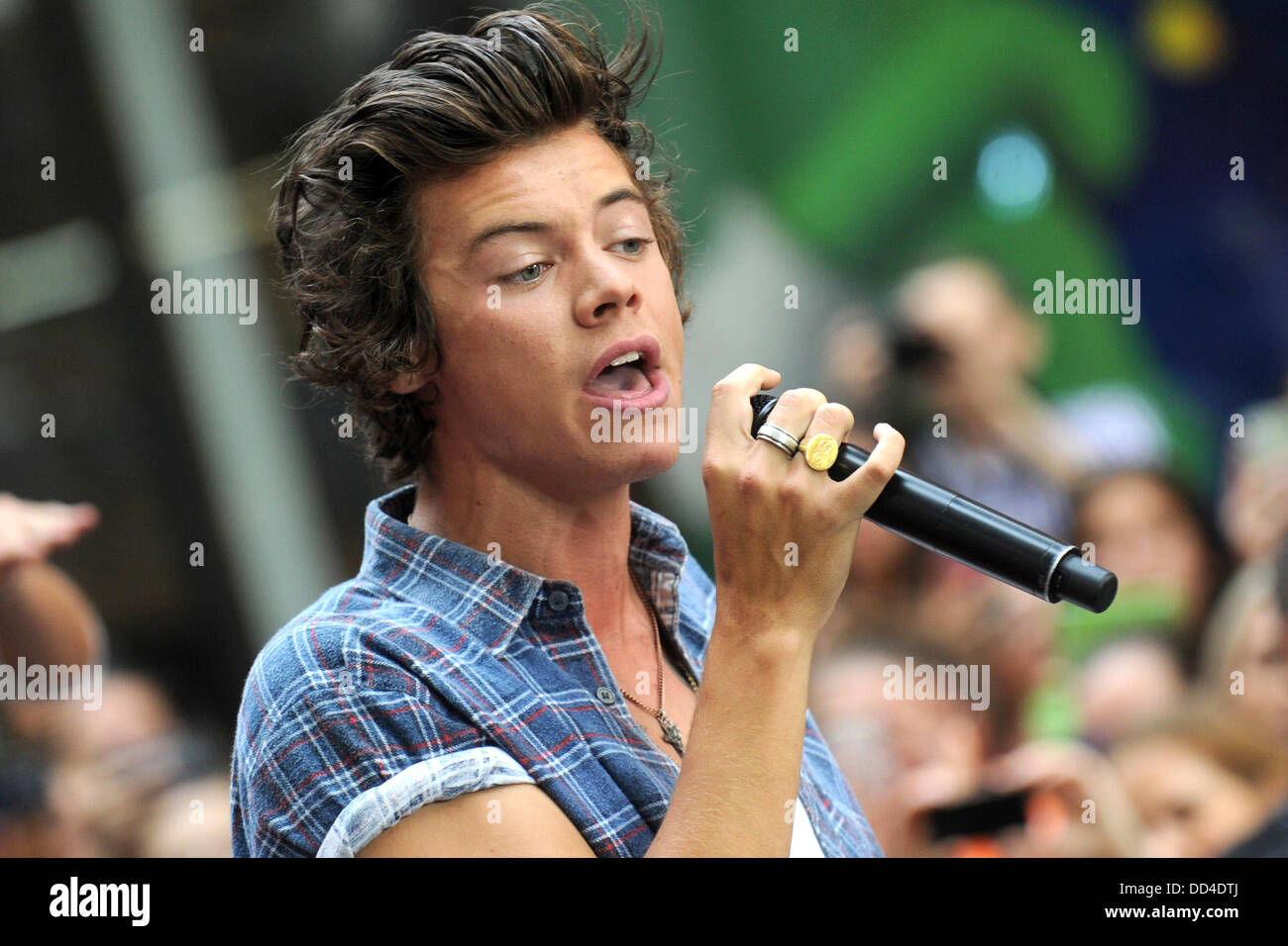 Harry Styles of One Direction performing on NBC's 'Today' at ...