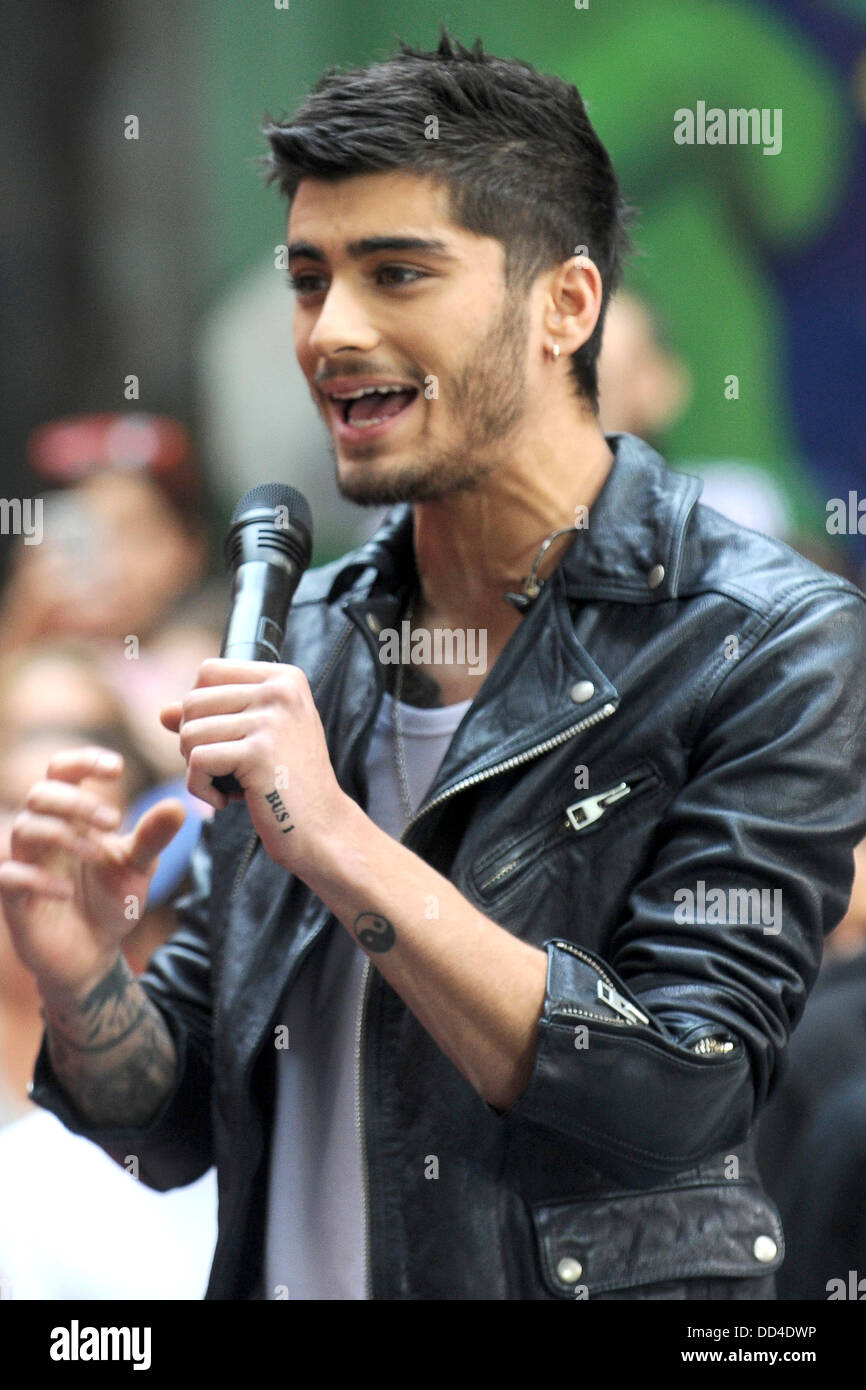 Zayn Malik of One Direction performing on NBC's 'Today' at Rockefeller ...