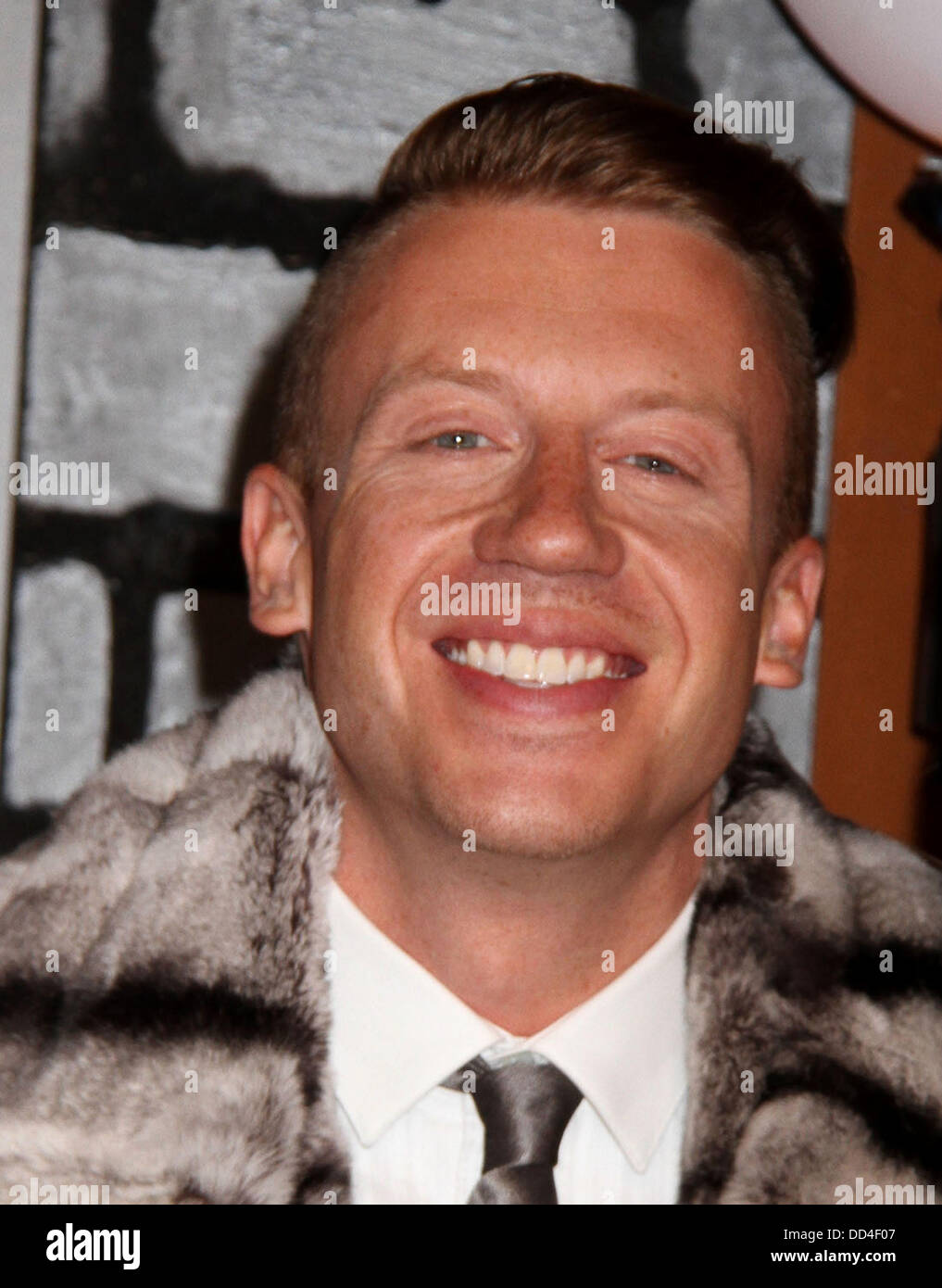 New York, New York, USA. 25th Aug, 2013. Rapper MACKLEMORE attends the ...