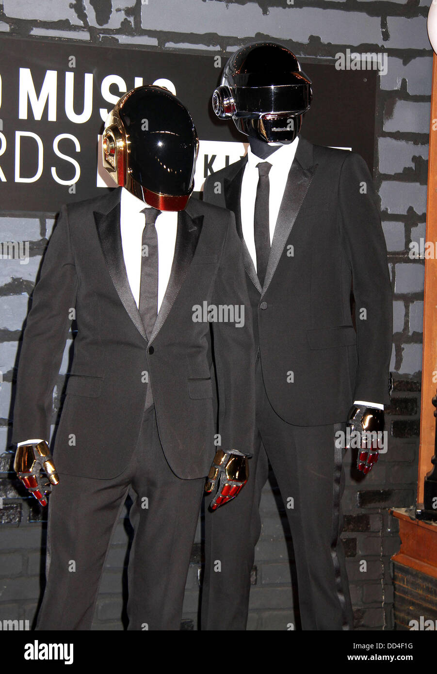 New York, New York, USA. 25th Aug, 2013. Singers DAFT PUNK attends the red carpet during 'MTV ...
