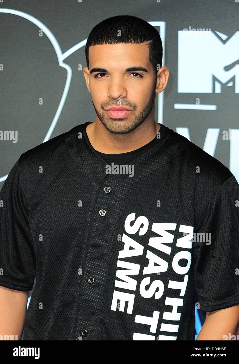 Brooklyn, NY. 25th Aug, 2013. Drake at arrivals for MTV Video Music ...