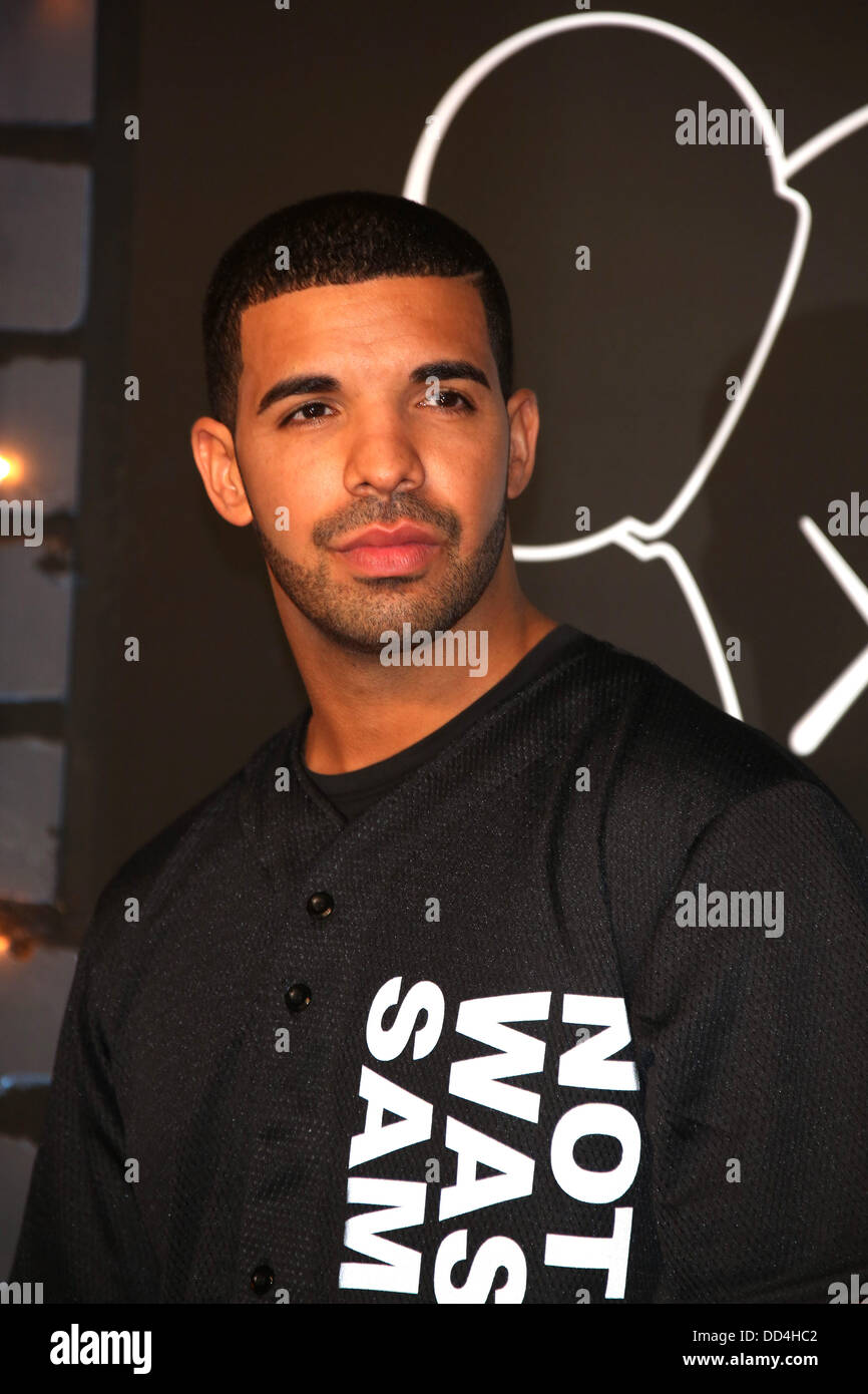 Graham arrives on red carpet hi-res stock photography and images - Alamy