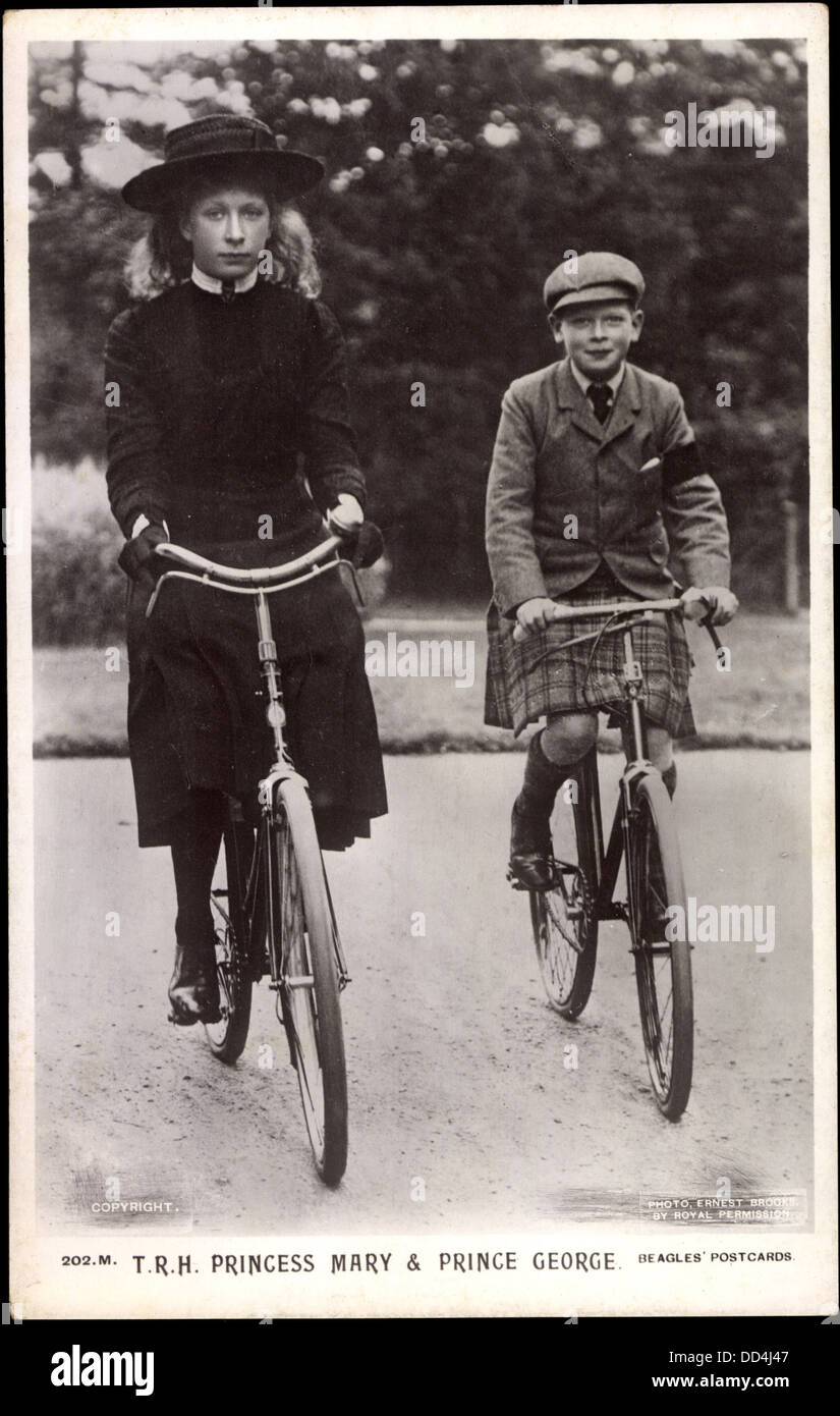 Ak T.R.H. Princess Mary and Prince George riding a bike Stock Photo - Alamy