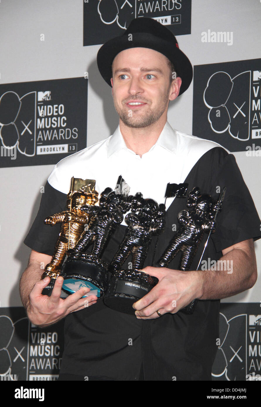 New York, New York, USA. 25th Aug, 2013. Singer JUSTIN TIMBERLAKE poses ...