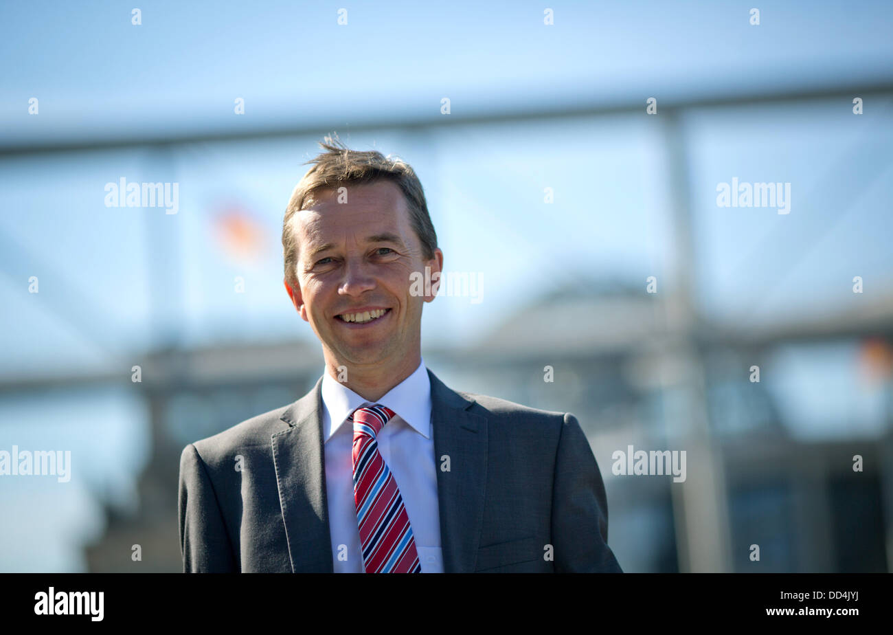 Bernd Lucke, top candidate of the German party 'Alternative fuer ...