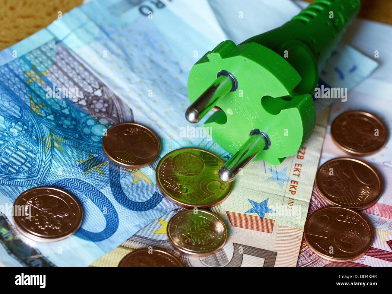 25 euro cent hi-res stock photography and images - Alamy