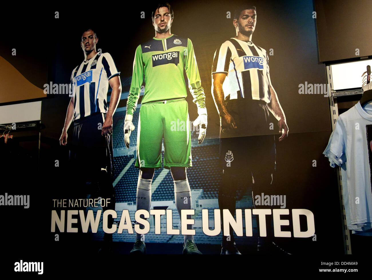 Newcastle united football club logo hi-res stock photography and images ...