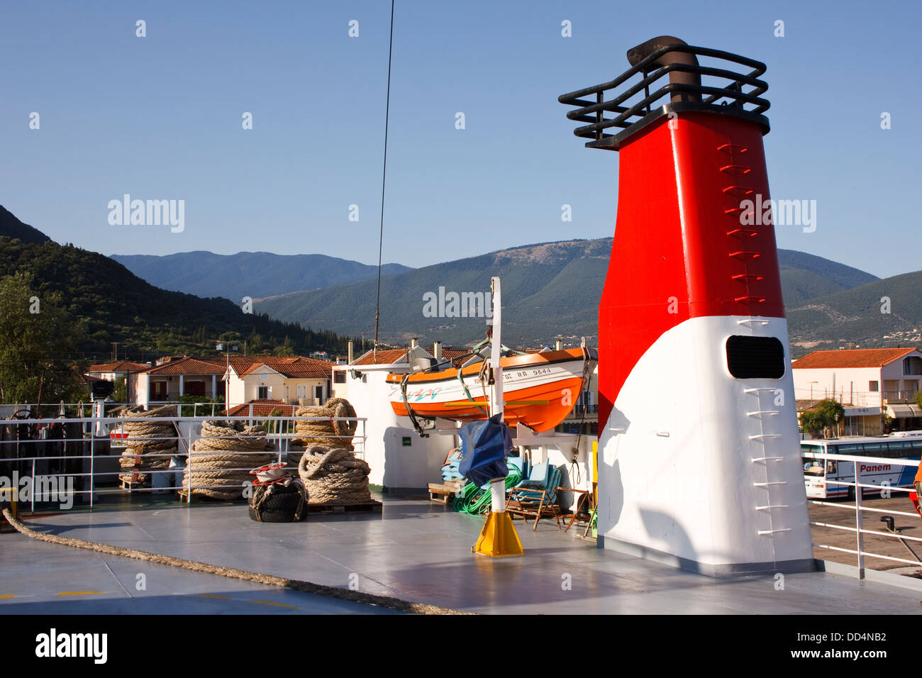 Travel ships funnel hi-res stock photography and images - Alamy