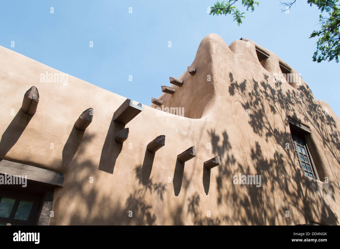 The Museum of Art, adobe style building in Santa Fe, New Mexico Stock ...