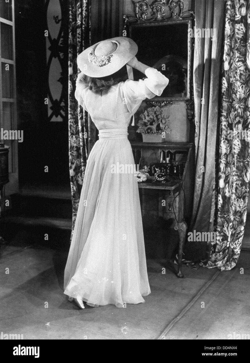 THE PHILADELPHIA STORY - Katharine Hepburn - MGM 1940 - Directed by ...