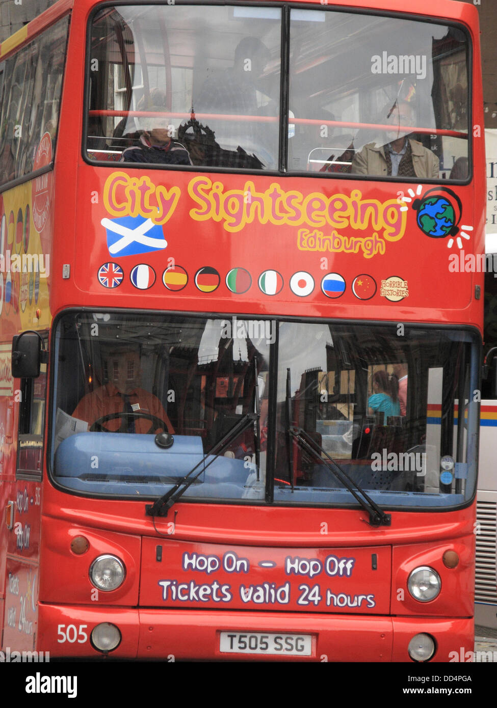 Scottish buses uk hi-res stock photography and images - Alamy