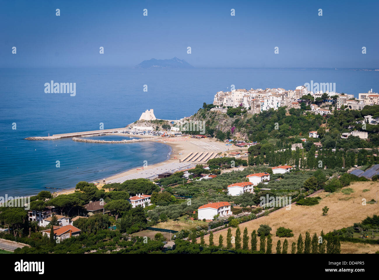 Sperlonga beach hi-res stock photography and images - Alamy
