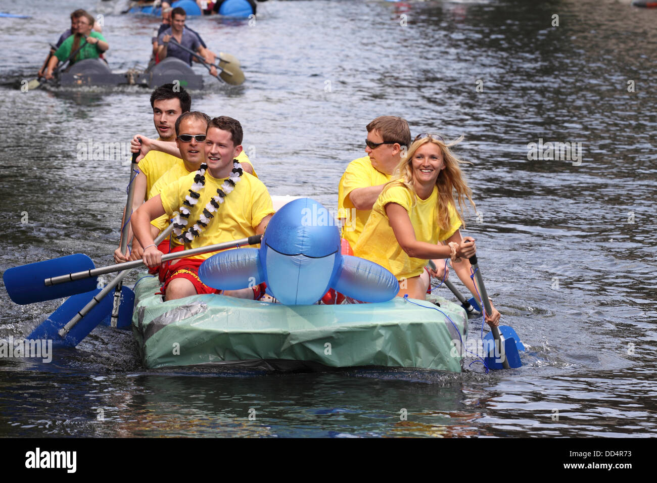 Wells, Somerset, UK. August Bank Holiday Moat Boat Race at Wells ...