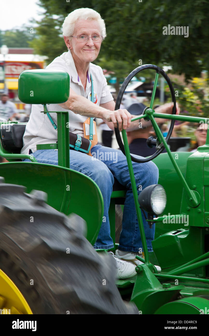 Ppg John Deere Classic Green