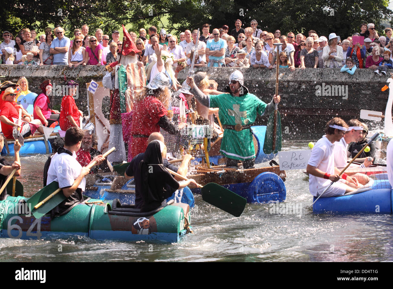 Wells, Somerset, UK. Monday Bank Holiday Moat Boat Race at Wells ...