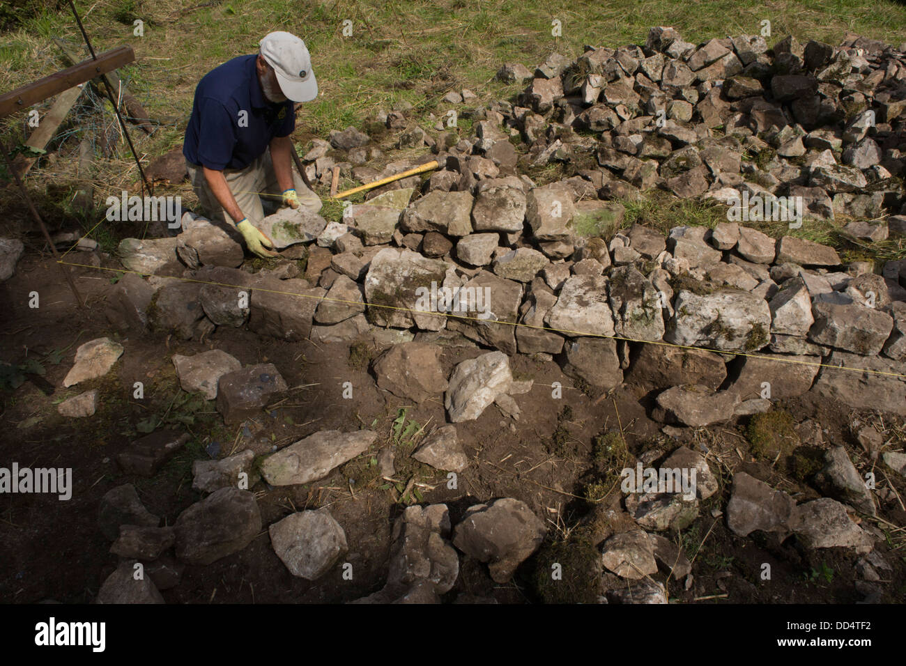 Wallers from the South West England Dry Stone Walling Association ...