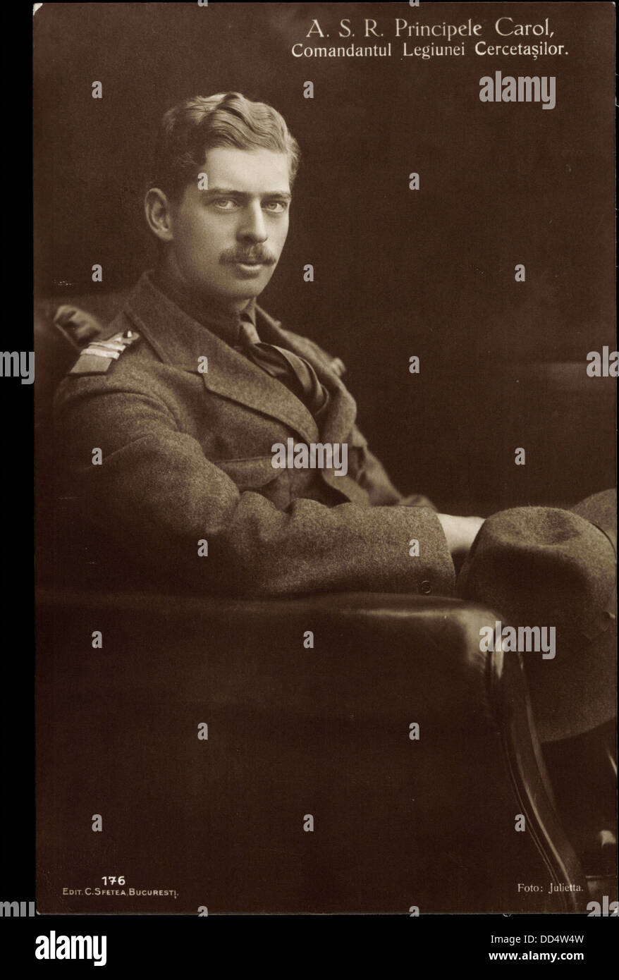 Ak A.S.R. Printul Carol von Rumänien, Uniform, Hut Stock Photo - Alamy