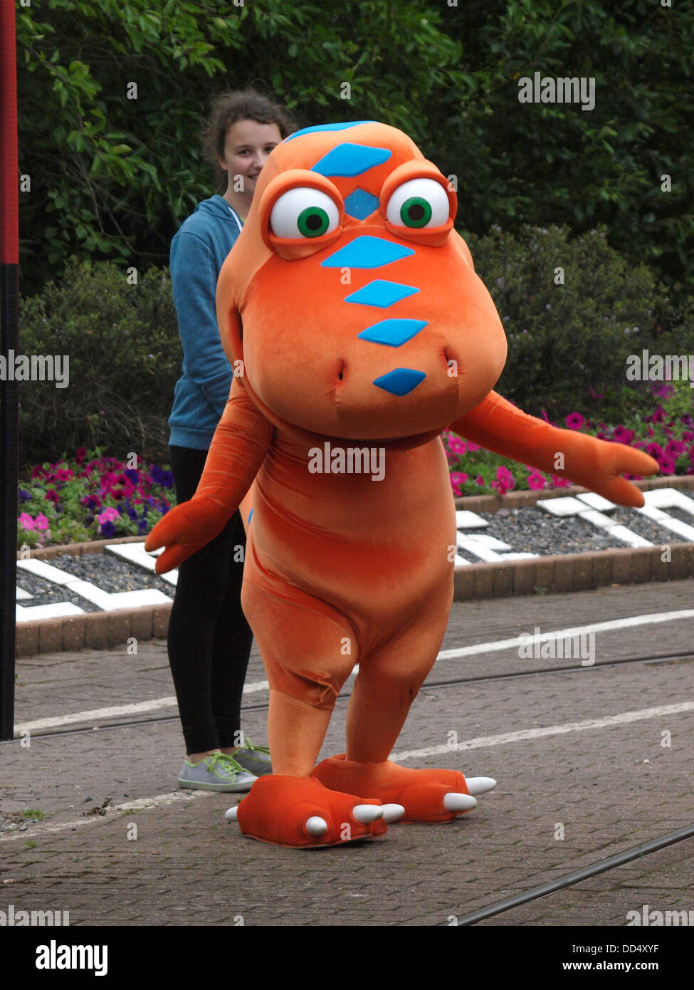 Buddy T-Rex at Colyton Tram station for "ride on the Dinosaur Train ...