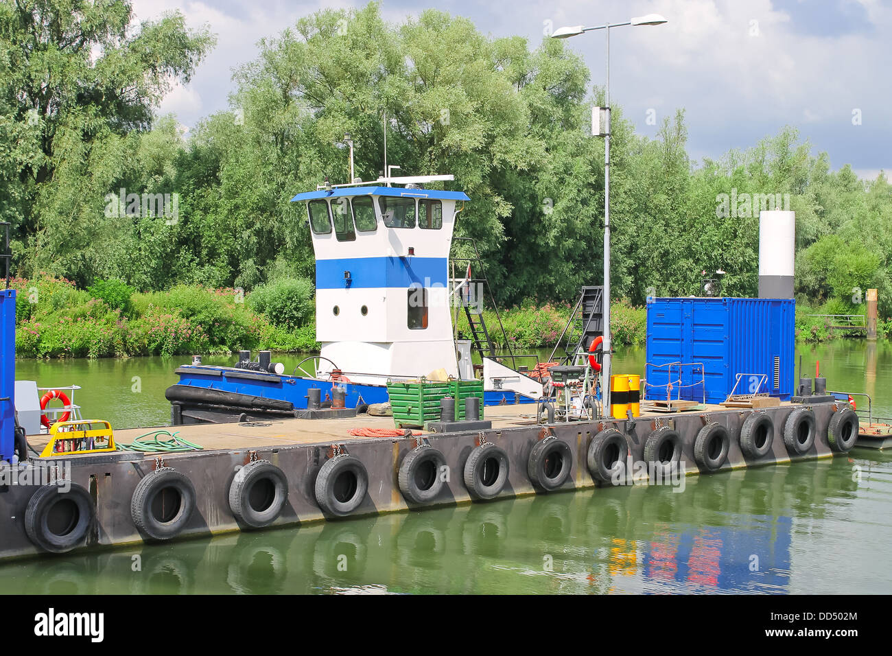 Dutch shipyard hi-res stock photography and images - Alamy