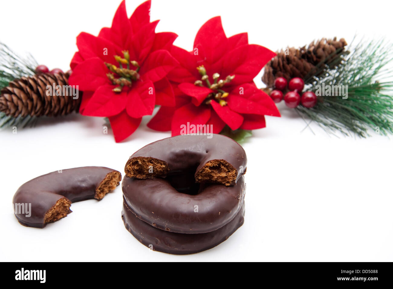 Chocolate cookies with Christmas star Stock Photo - Alamy