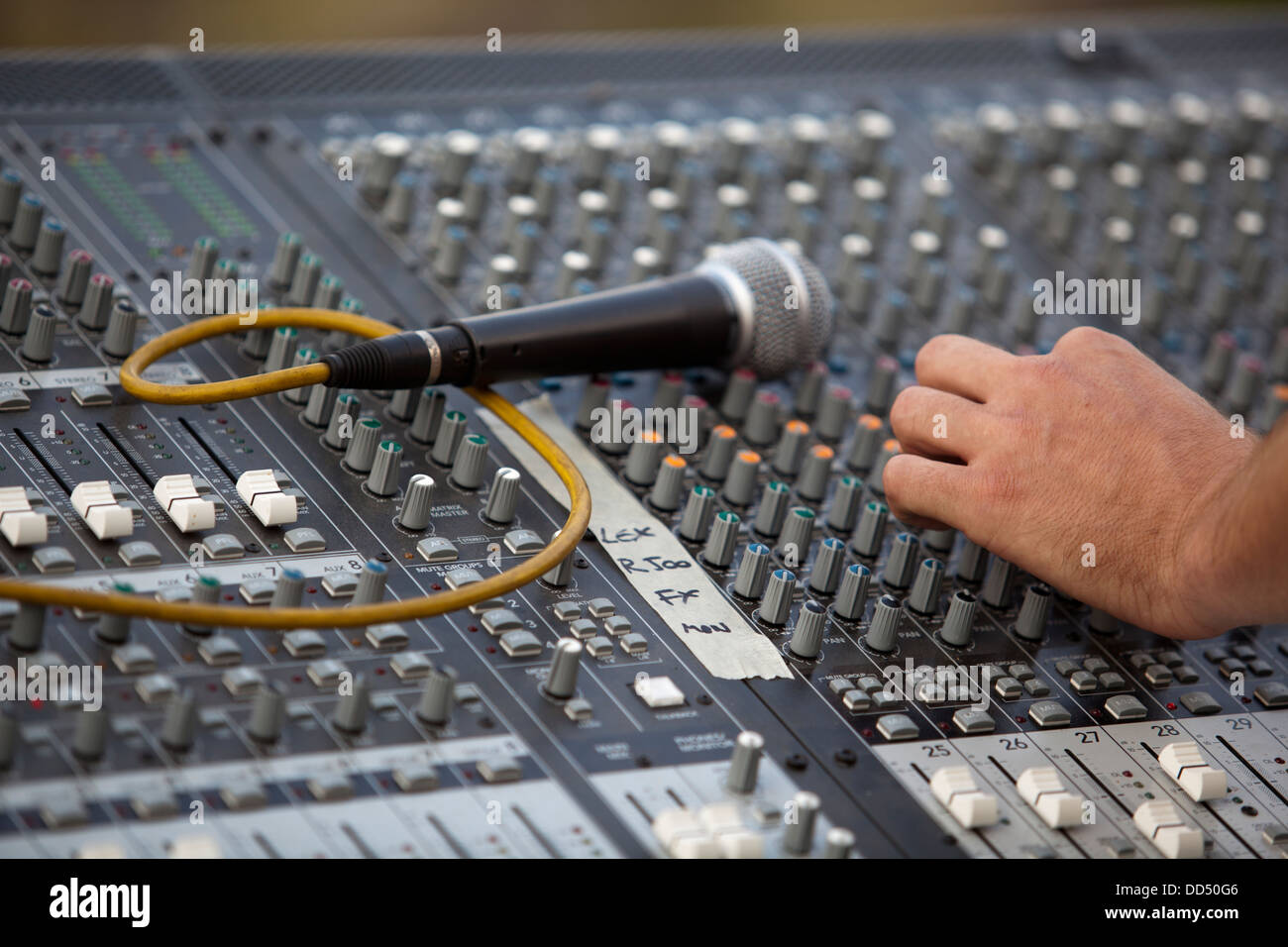 Adjusting audio levels hi-res stock photography and images - Alamy