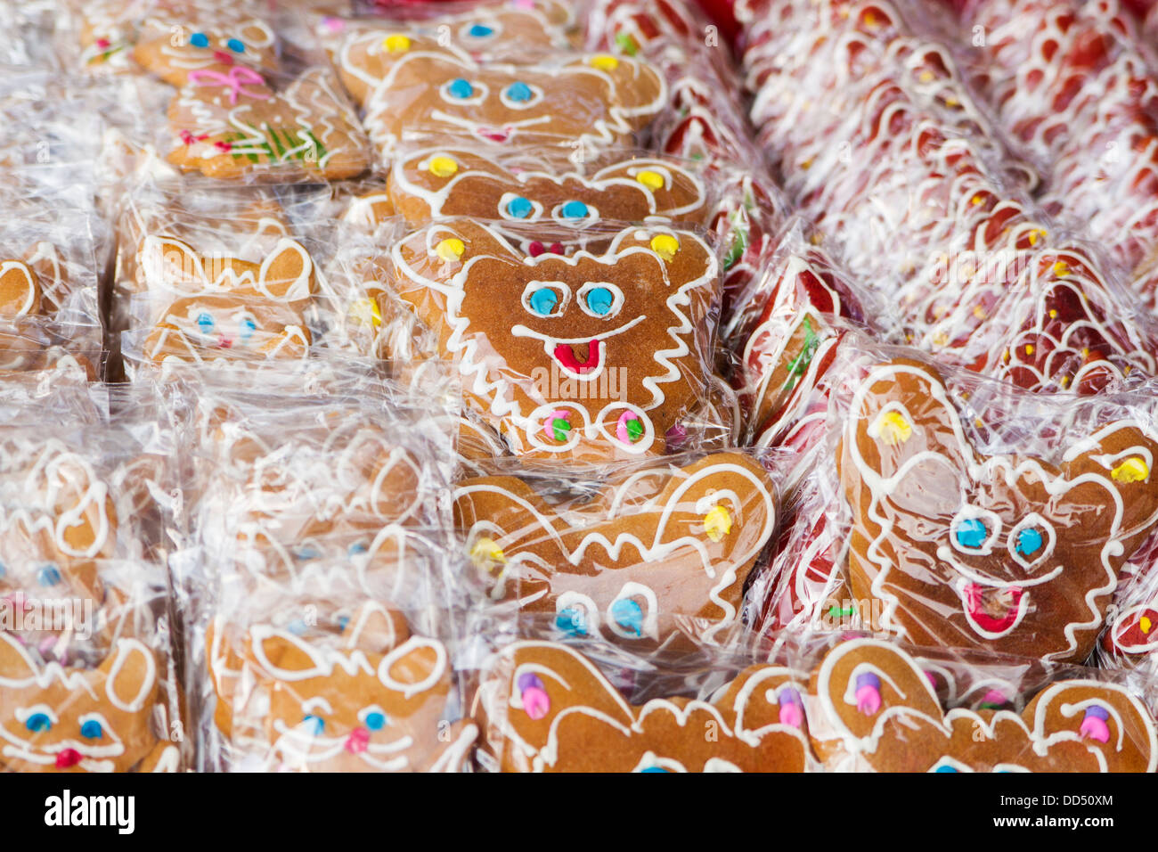 Romanian traditional gingerbread in Sibiu-Transylvania Stock Photo - Alamy