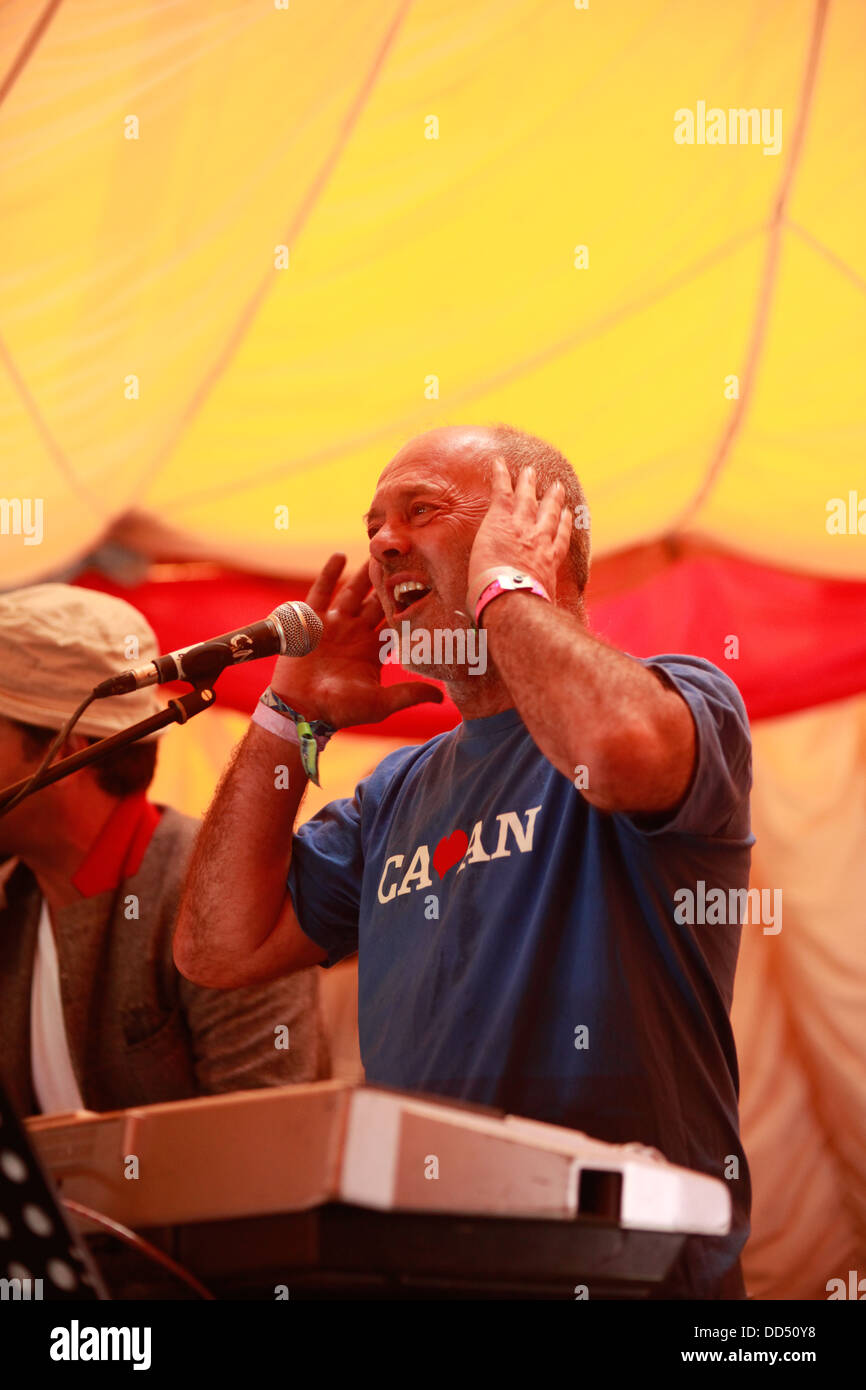 Keith Allen performing with his band in the Rabbit Hole, Glastonbury ...