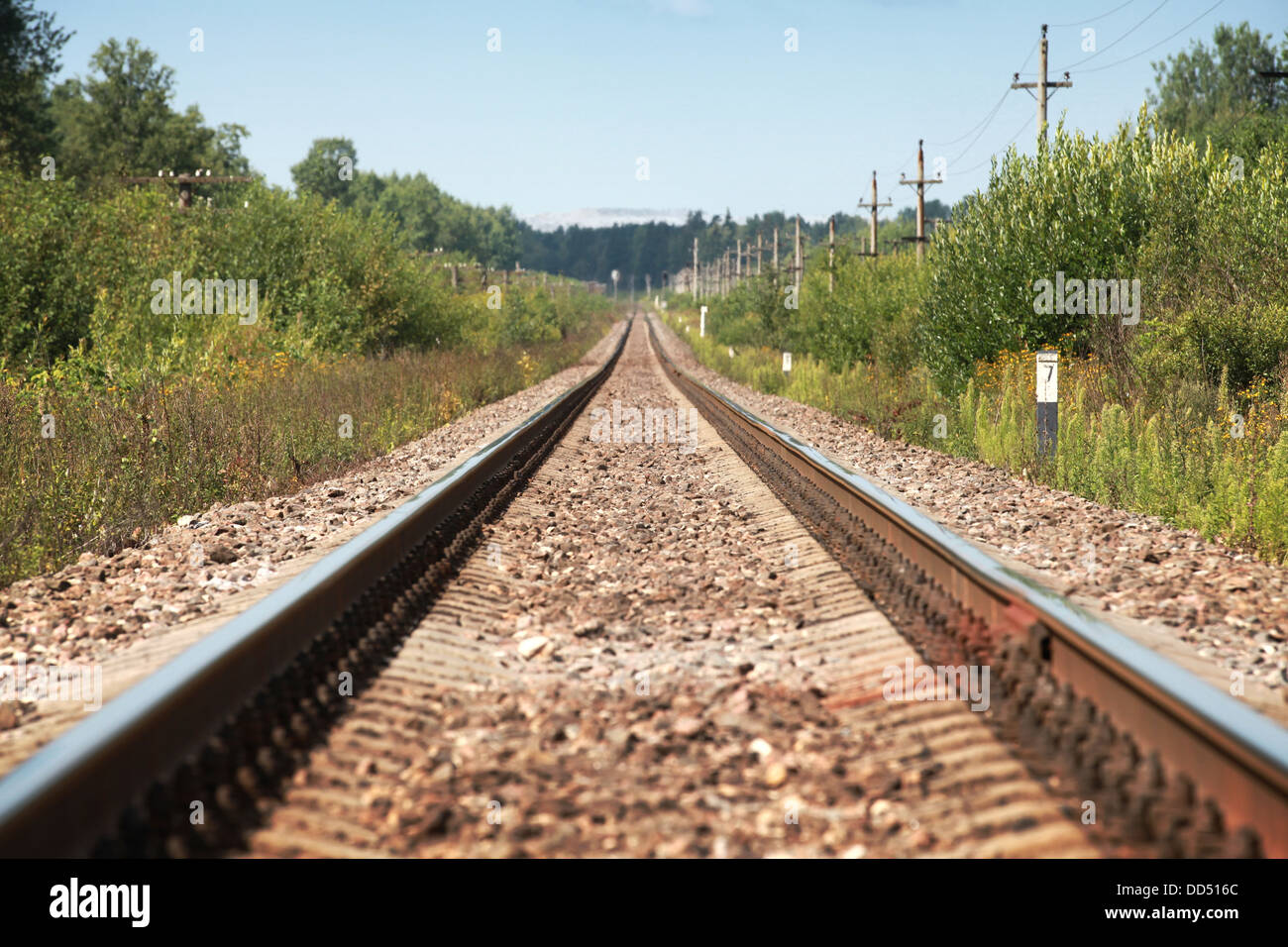 Long straight railway line hi-res stock photography and images - Alamy