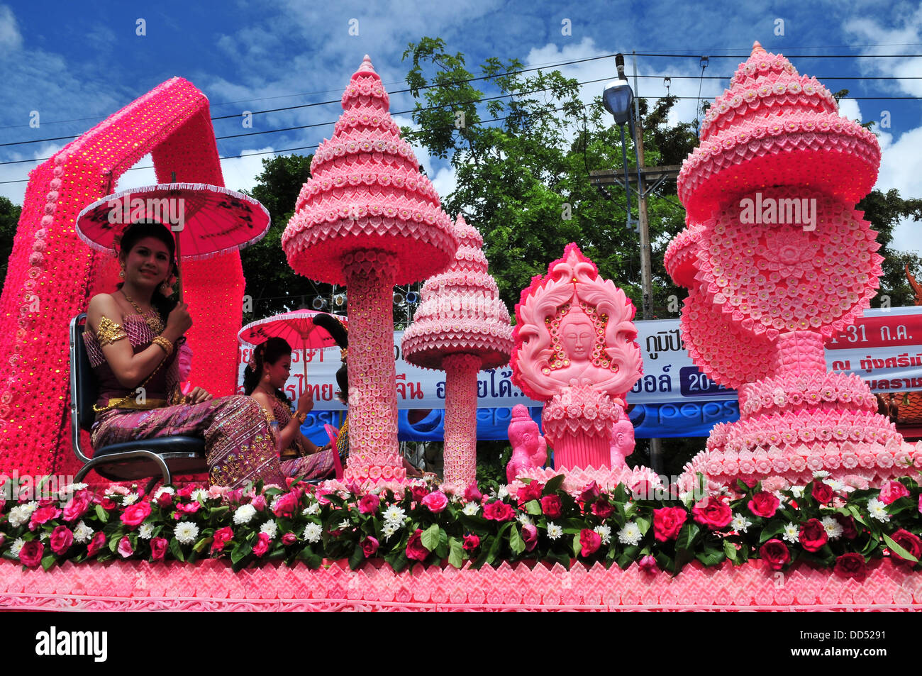 Candle parade thailand hi-res stock photography and images - Alamy