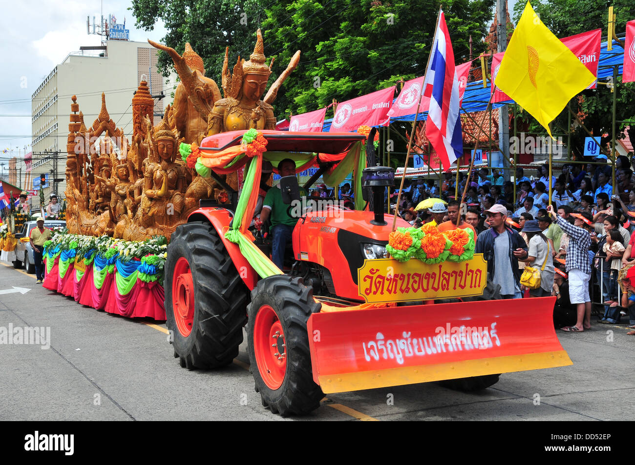 Candle parade thailand hi-res stock photography and images - Alamy