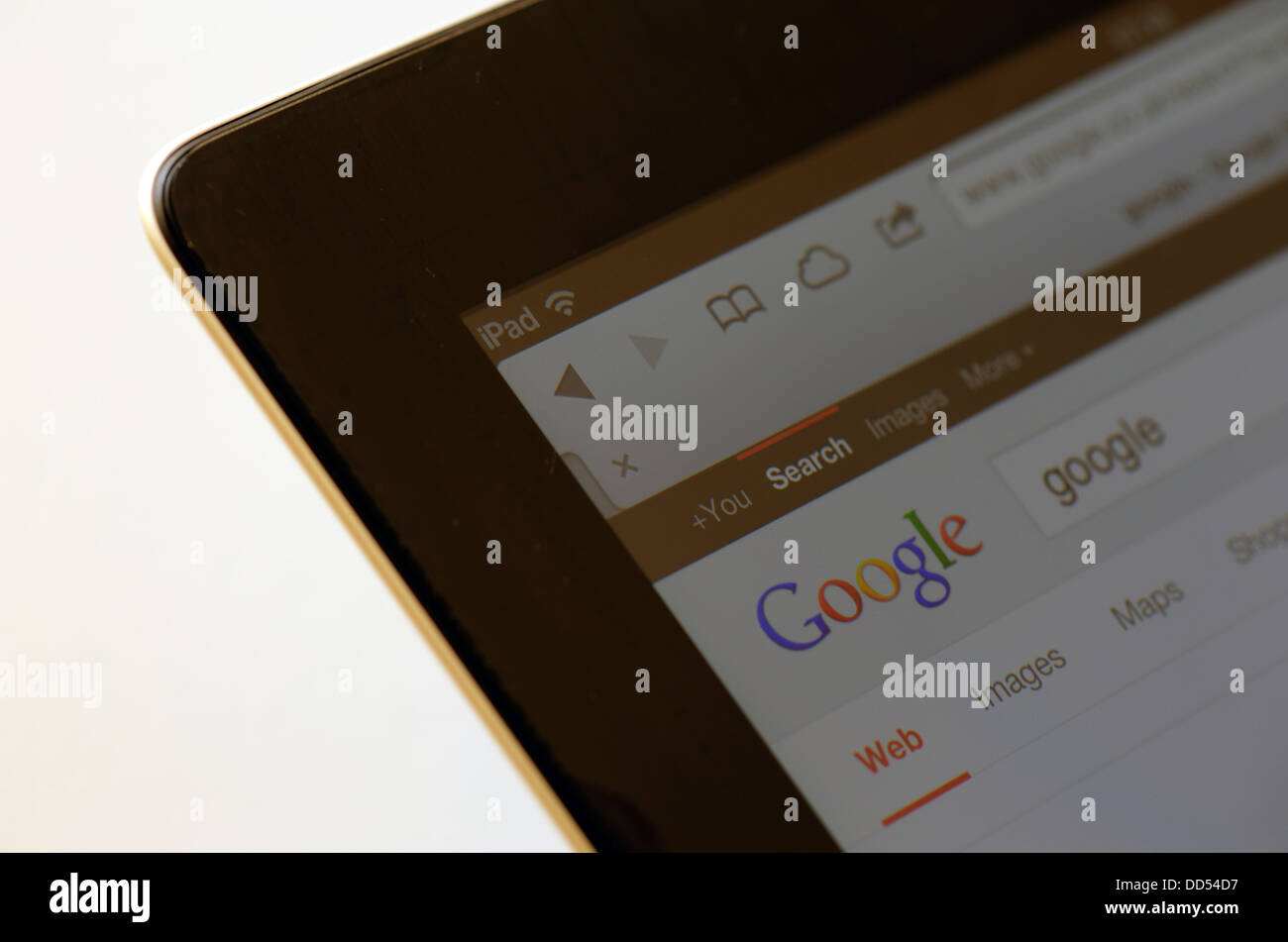 Google tablet hi-res stock photography and images - Alamy