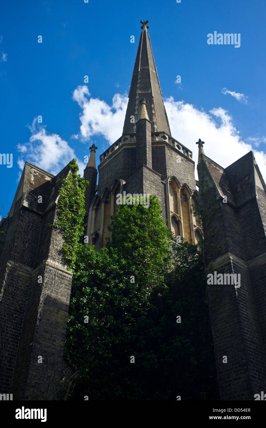 Abney Park Cemetery Anglican Chapel Stock Photo - Alamy