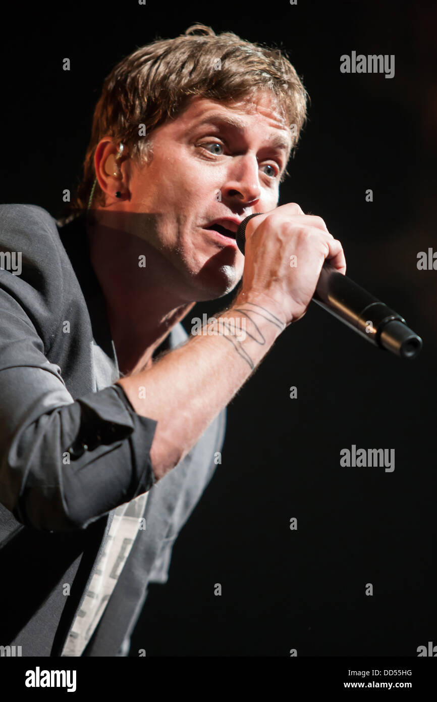 Rob thomas hi-res stock photography and images - Alamy