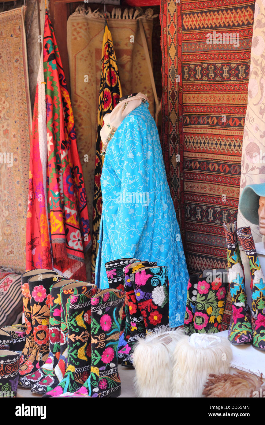 Turkish traditional fabrics hi-res stock photography and images - Alamy