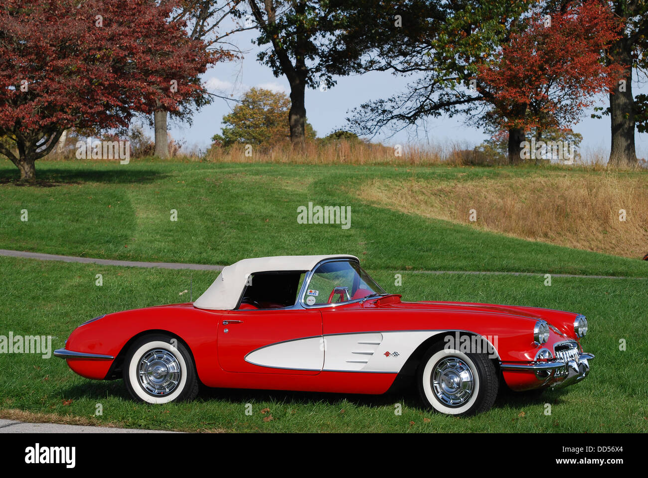 1960 chevrolet corvette hi-res stock photography and images - Alamy