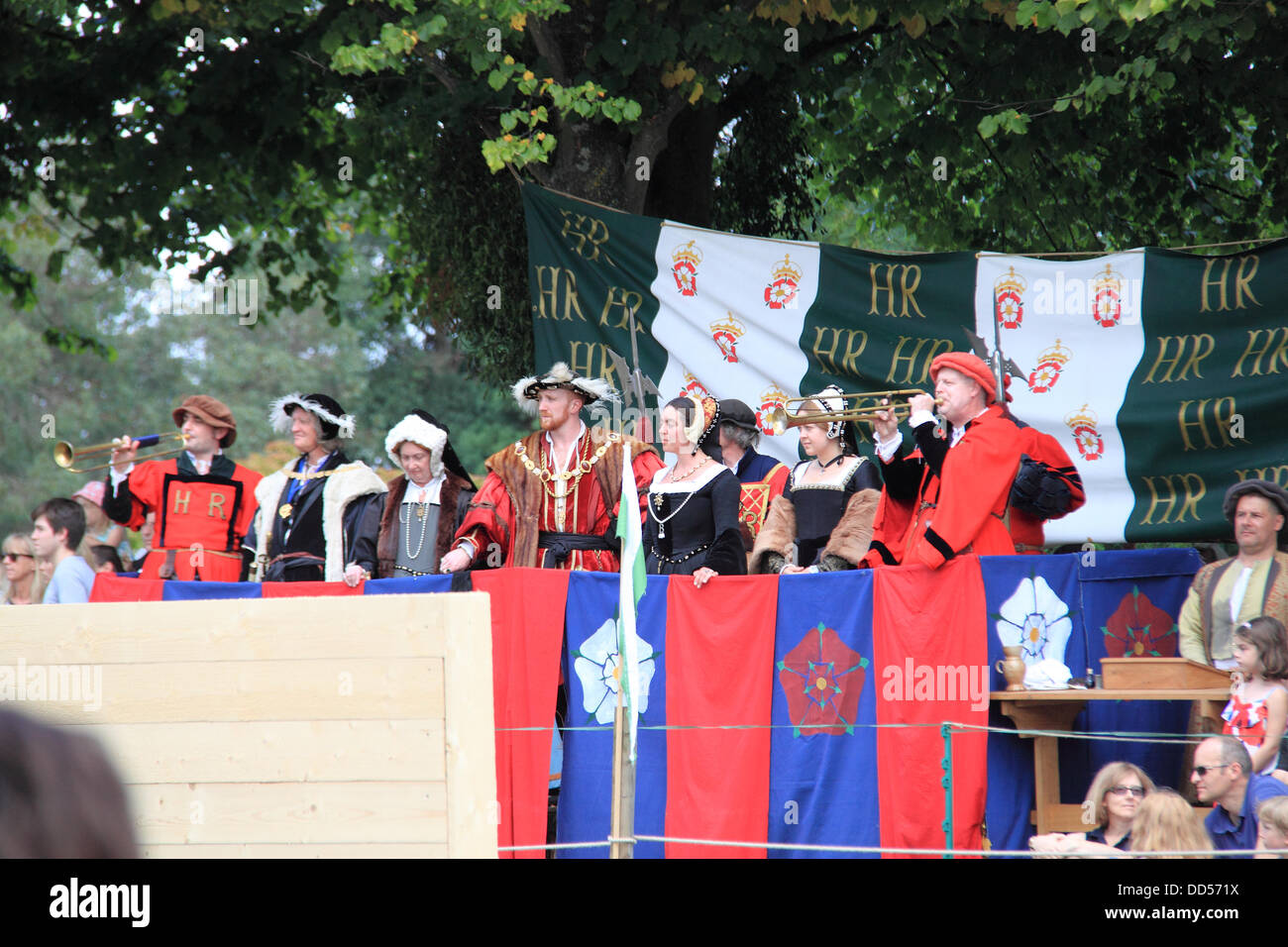 Henry viii and anne boleyn hi-res stock photography and images - Alamy