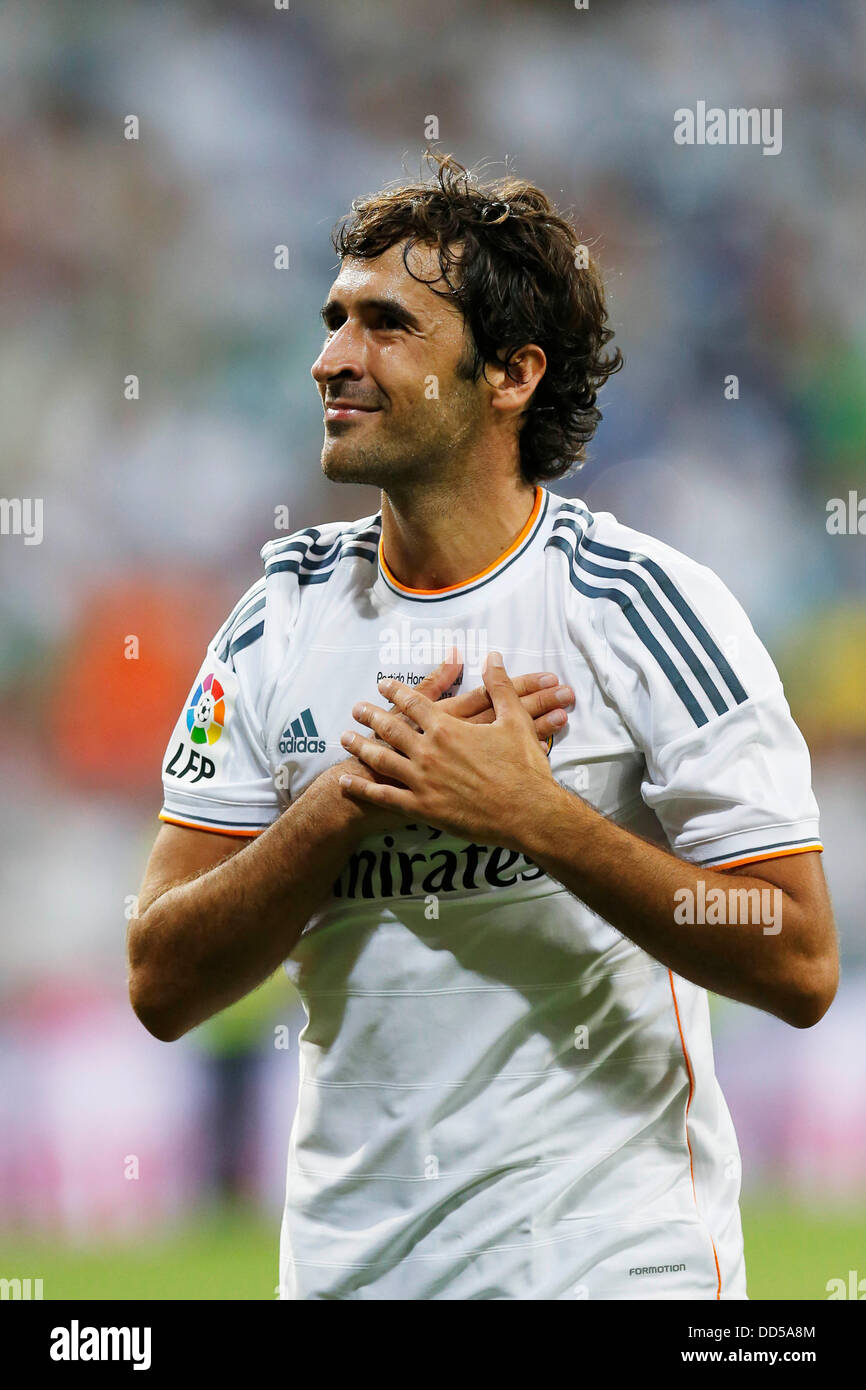 Raul Gonzalez Wallpaper 2013 Grasheilige: Raúl | De Voetbalprofeet