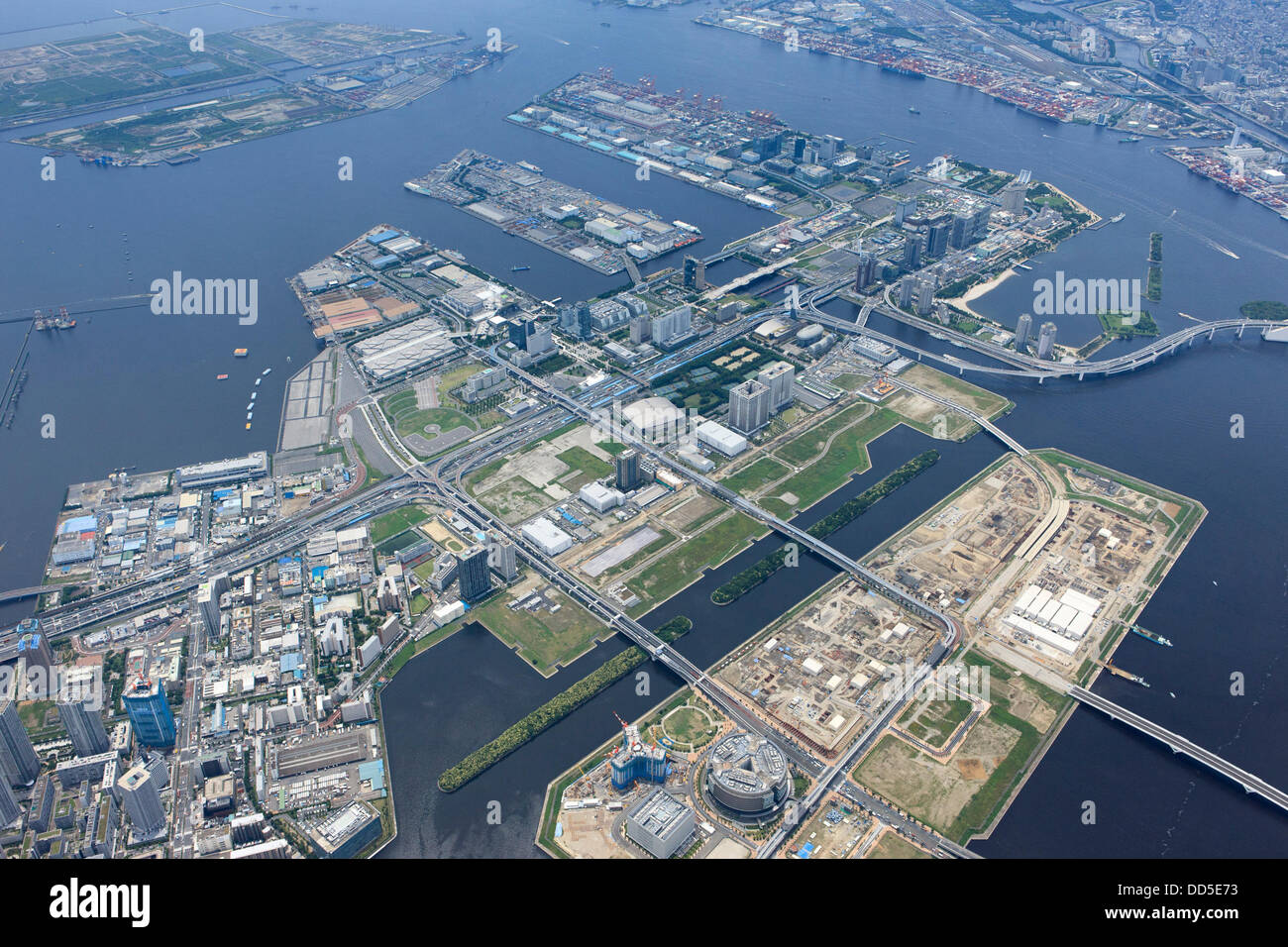 Ariake arena: Tokyo, Japan: Aerial view of proposed venue for the 2020 ...