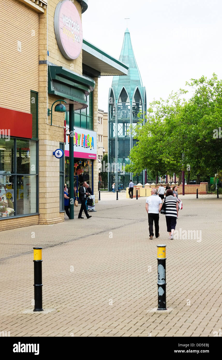 St martin's tower basildon hi-res stock photography and images - Alamy