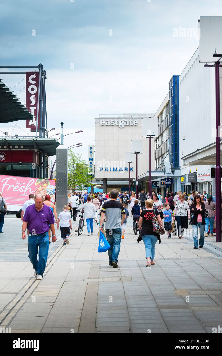 Shoppers in Basildon Town Centre Stock Photo - Alamy