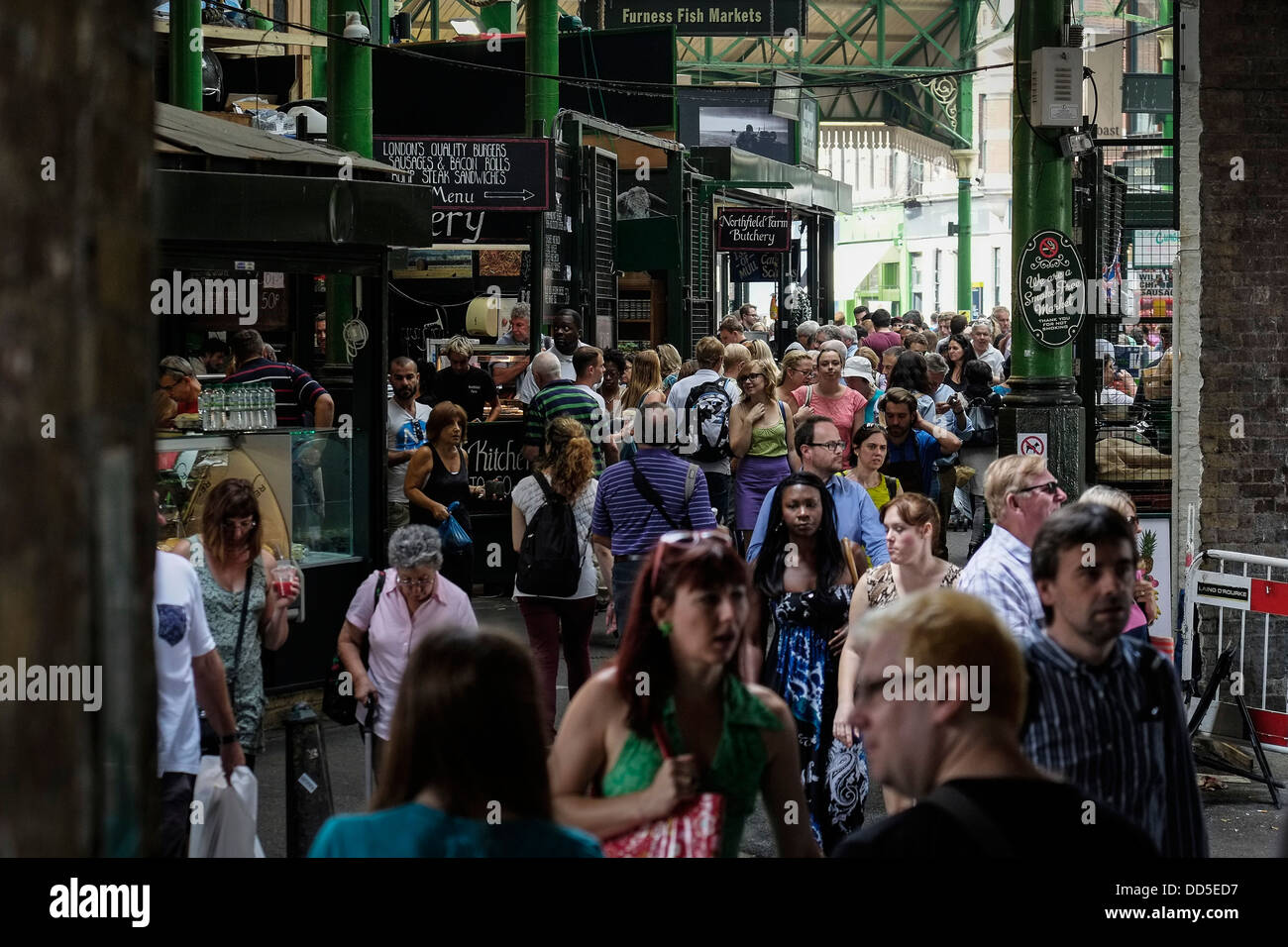 People inside Borough Market Stock Photo - Alamy