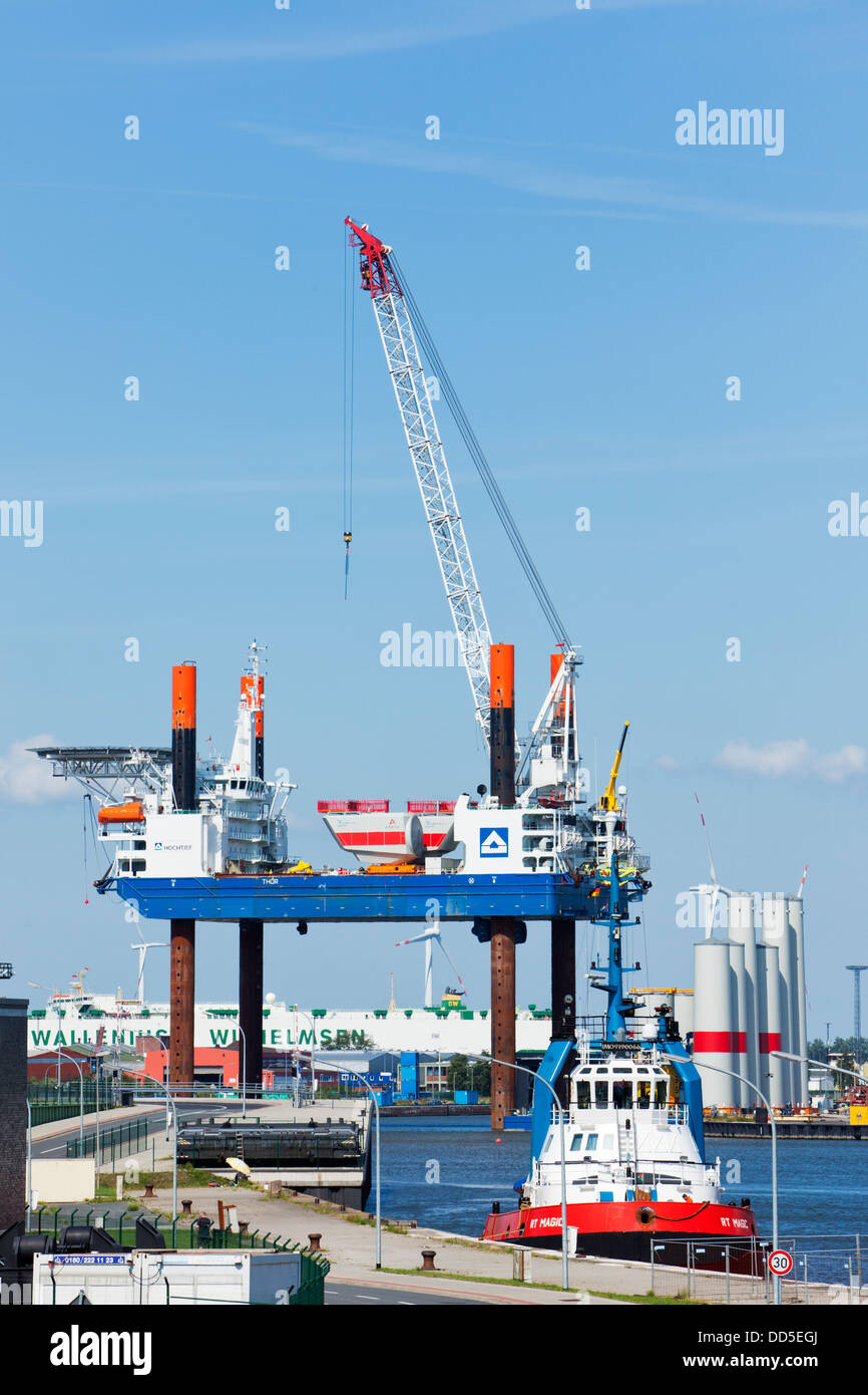 Construction platform "Thor" for offshore wind energy plants being ...