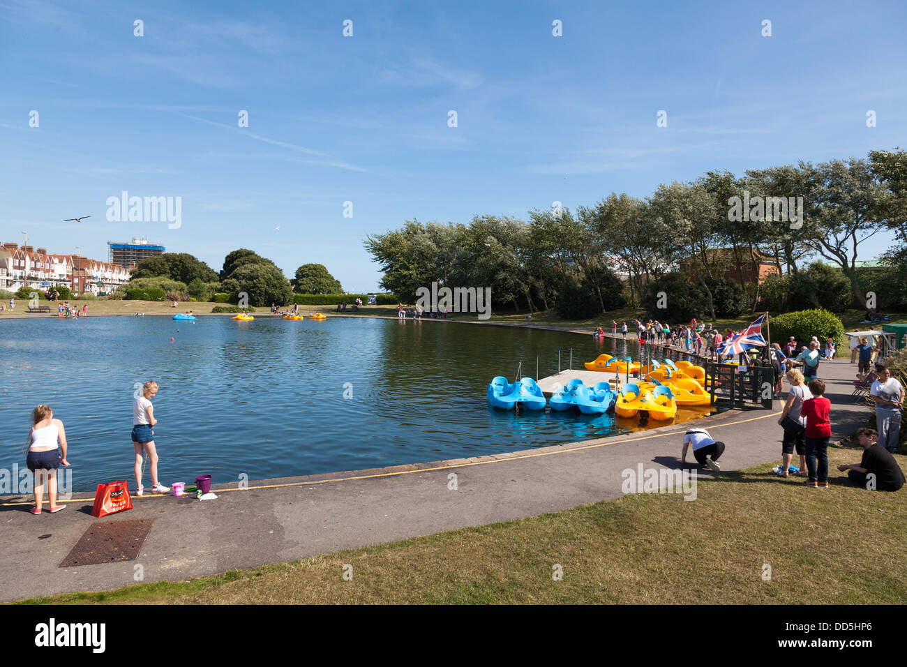 The Oyster Pond boating lake Littlehampton Stock Photo - Alamy