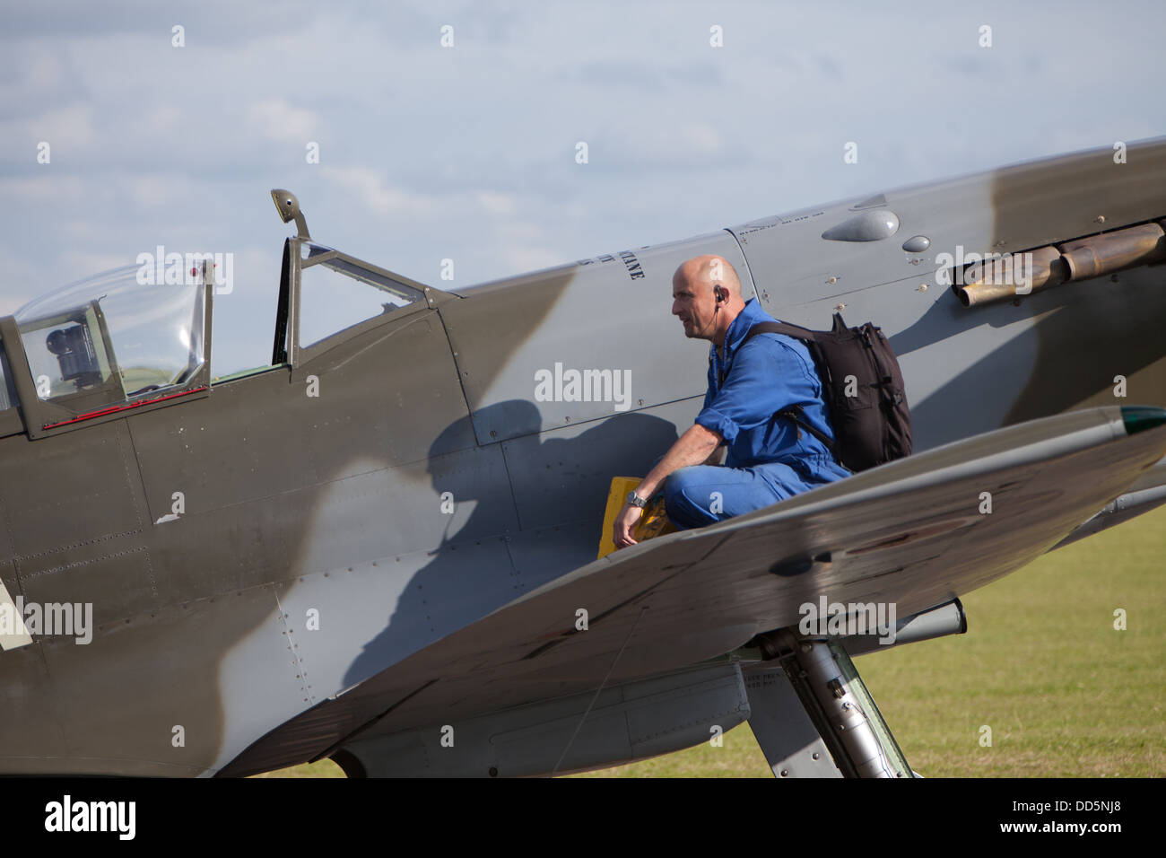 ww11 vintage Spitfire aircraft on display at Duxford Classic Wings air ...