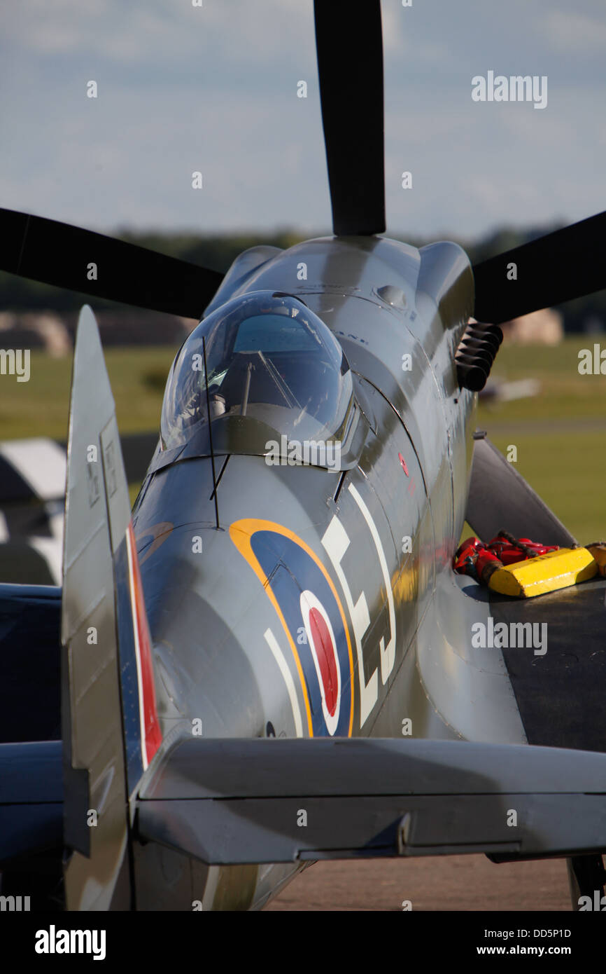 ww11 vintage Spitfire aircraft on display at Duxford Classic Wings air ...