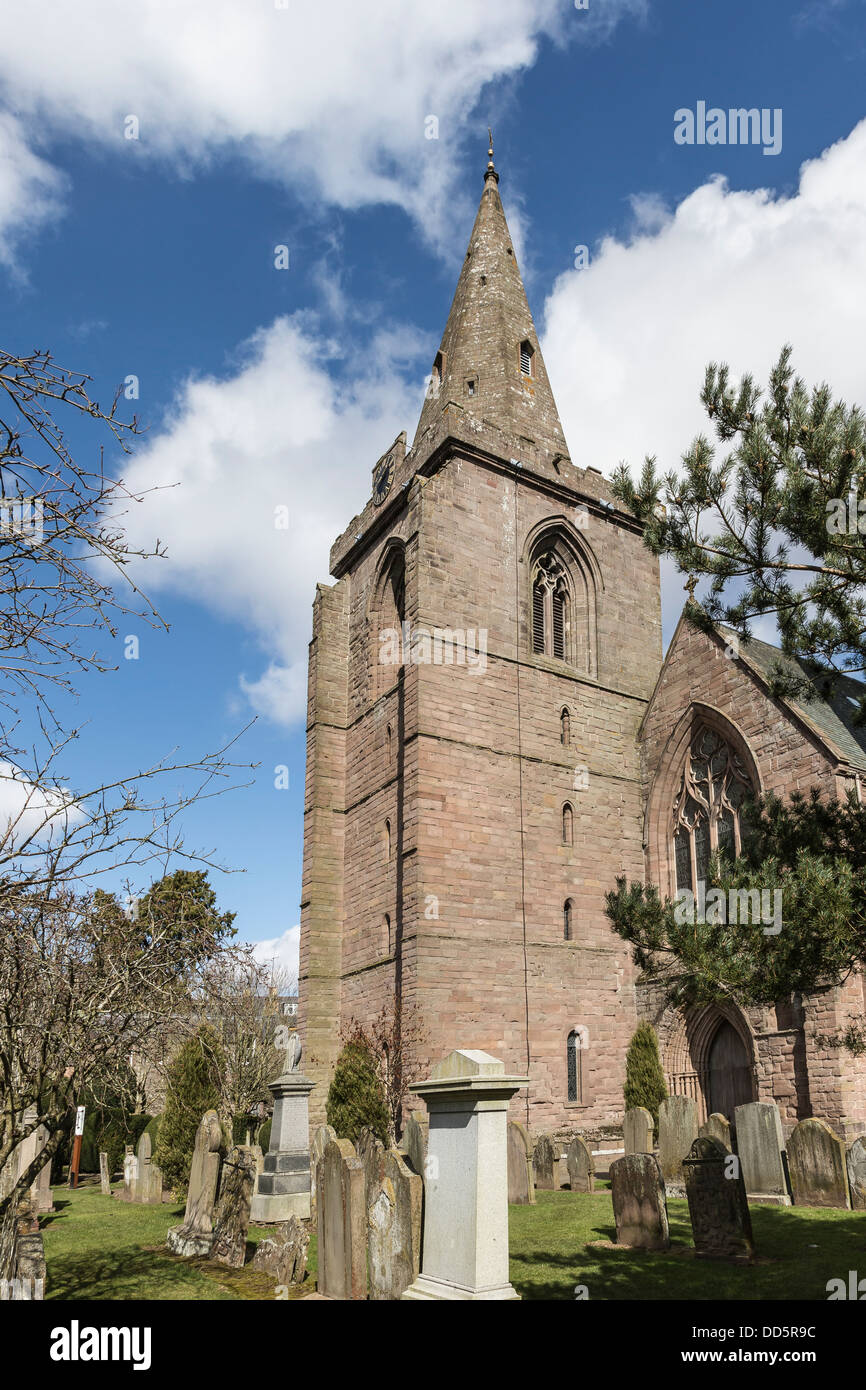 Brechin round tower hi-res stock photography and images - Alamy