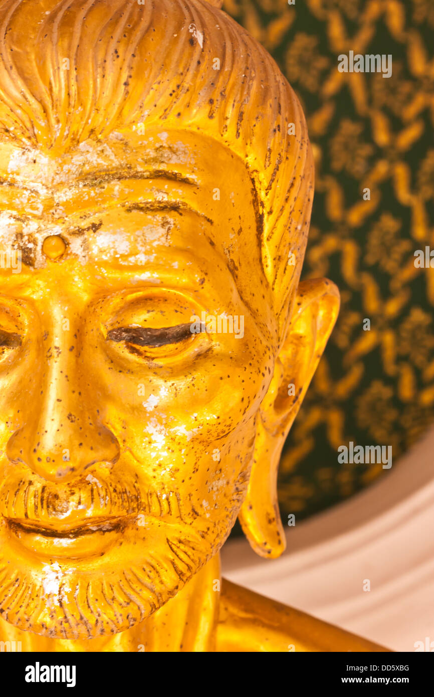 Golden face hi-res stock photography and images - Alamy