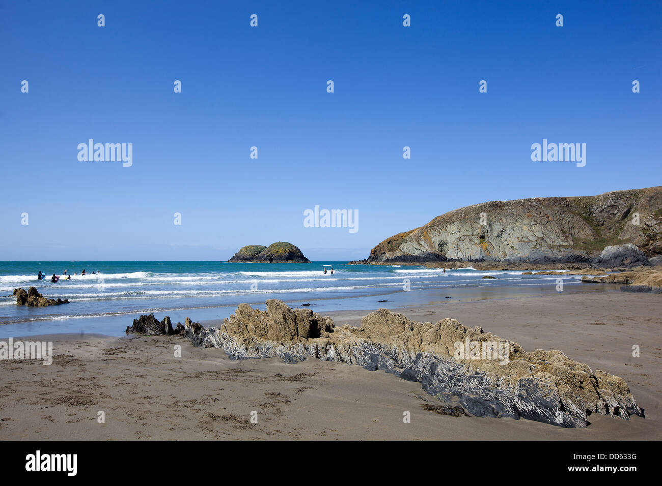 Traeth Llyfn Beach, Wales - Pembrokeshire Beach Stock Photo - Alamy