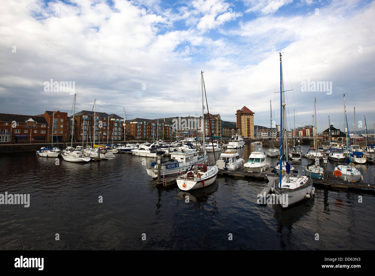 Tinplate wales hi-res stock photography and images - Alamy